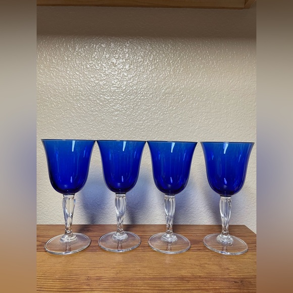 Dining | Cristal Darques Luminarc Blue Wine Glasses Goblets | Poshmark